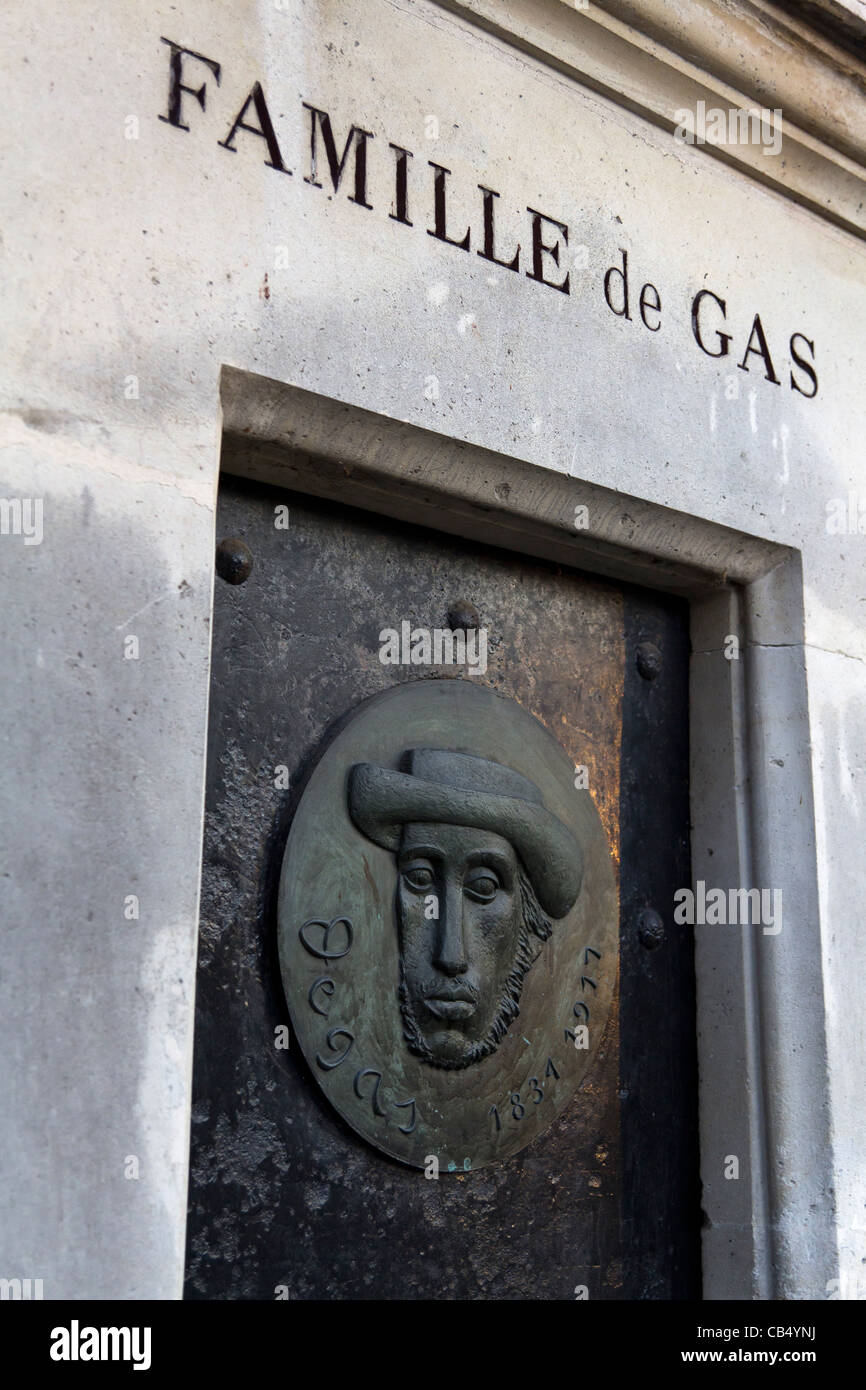 Tomb of Edgar Degas at Montmartre Cemetery, Paris, France Stock Photo ...