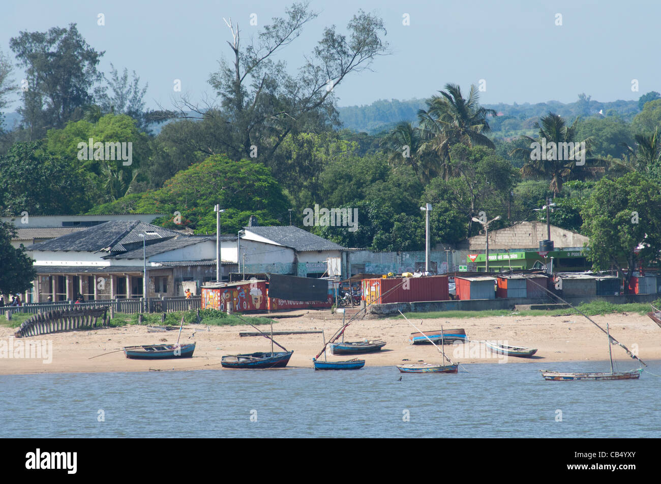 Fishing port mozambique hi-res stock photography and images - Alamy
