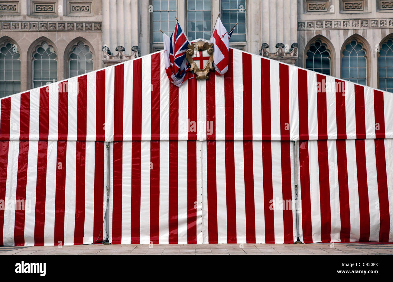 St. George's flags and canvas outside Guildhall, London, England, UK ...