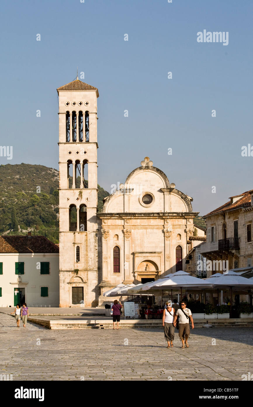 Hvar cathedral st stephens square hi-res stock photography and images ...