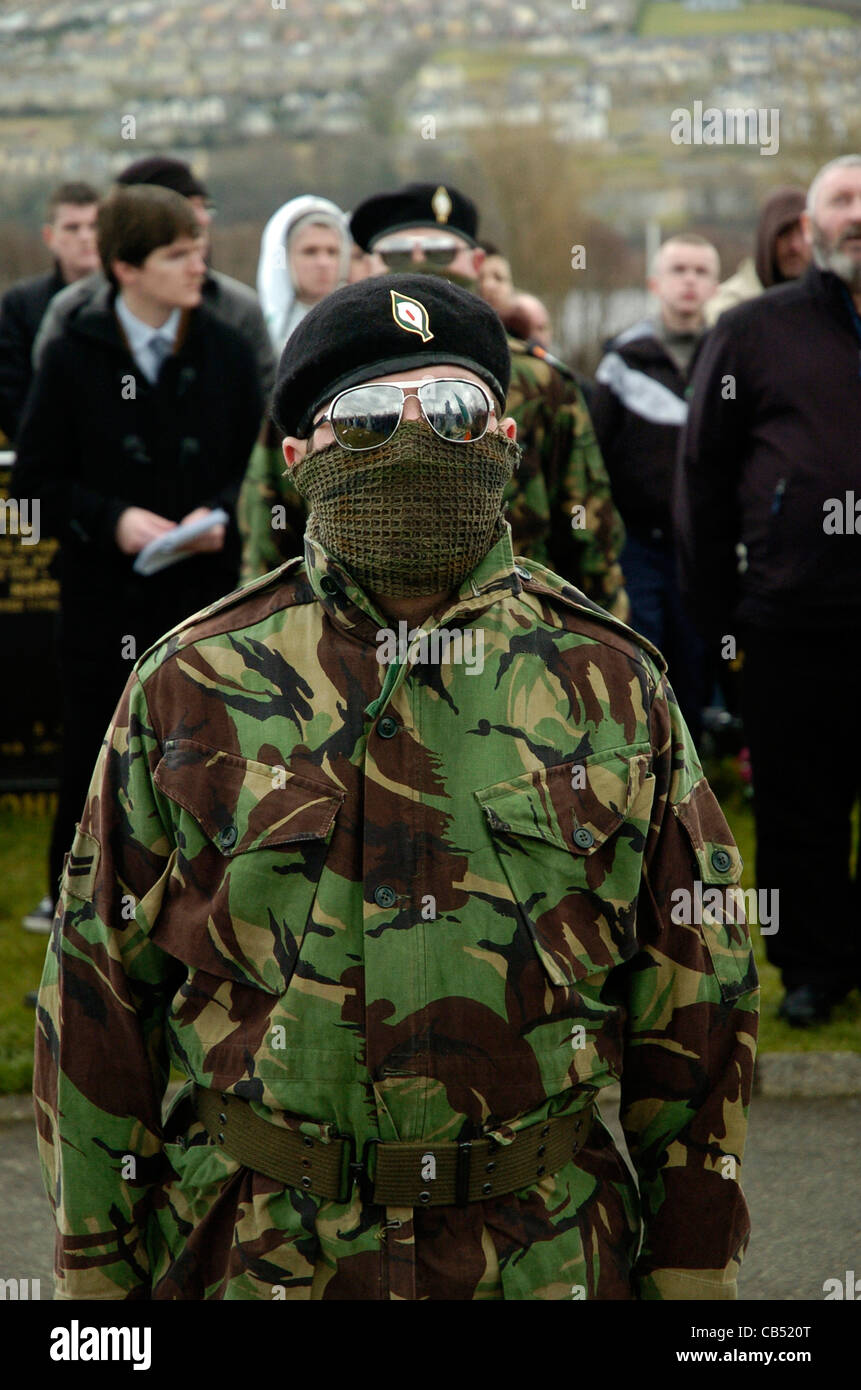 Member of the Real IRA attending 1916 Easter Rising commemoration in ...