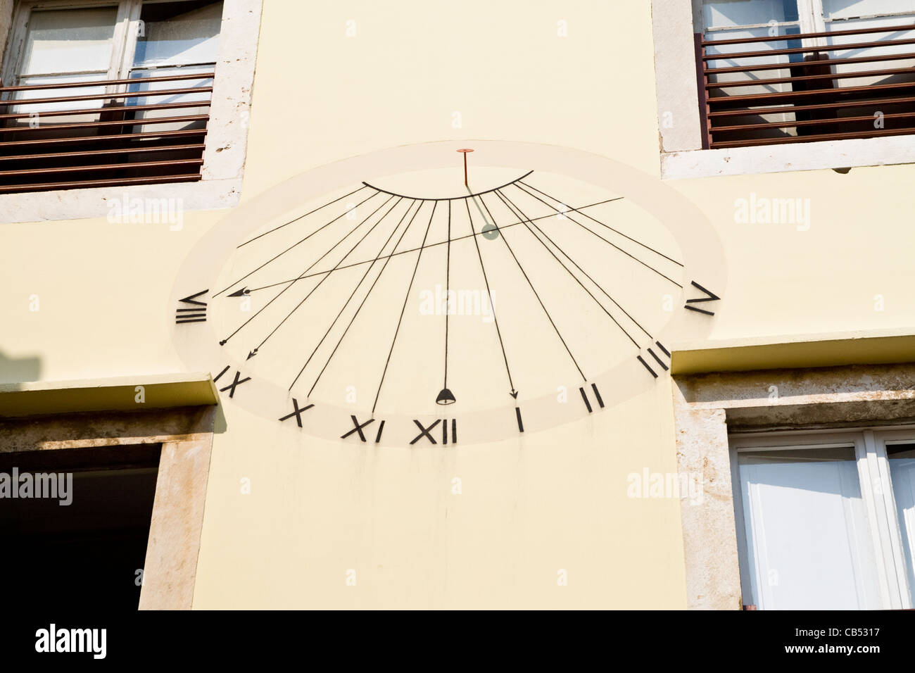 Sundial wall clock hi-res stock photography and images - Alamy