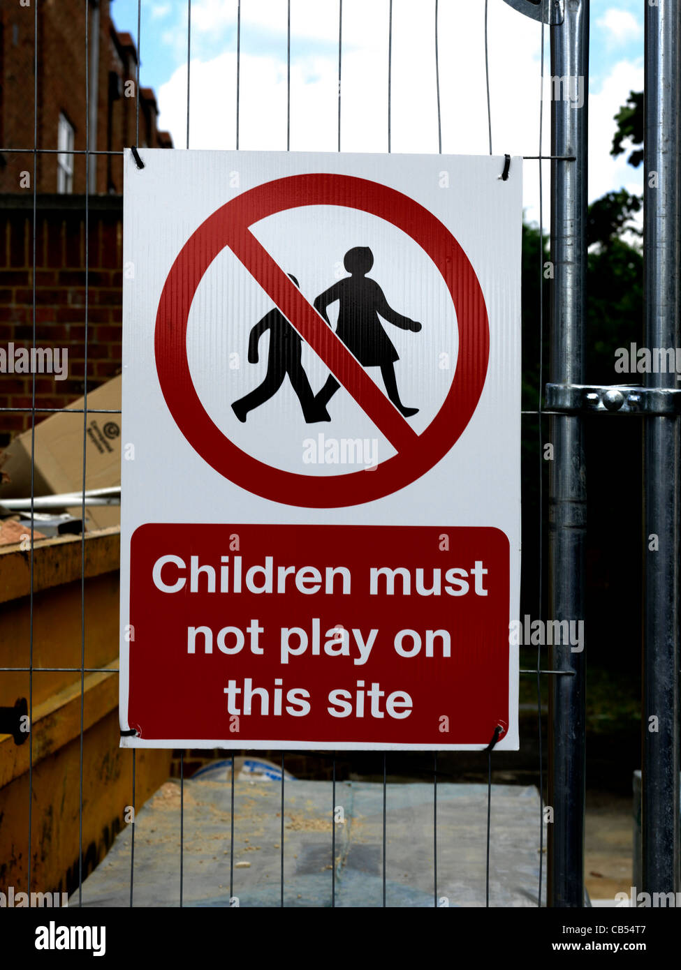 Children at play warning sign hi-res stock photography and images - Alamy