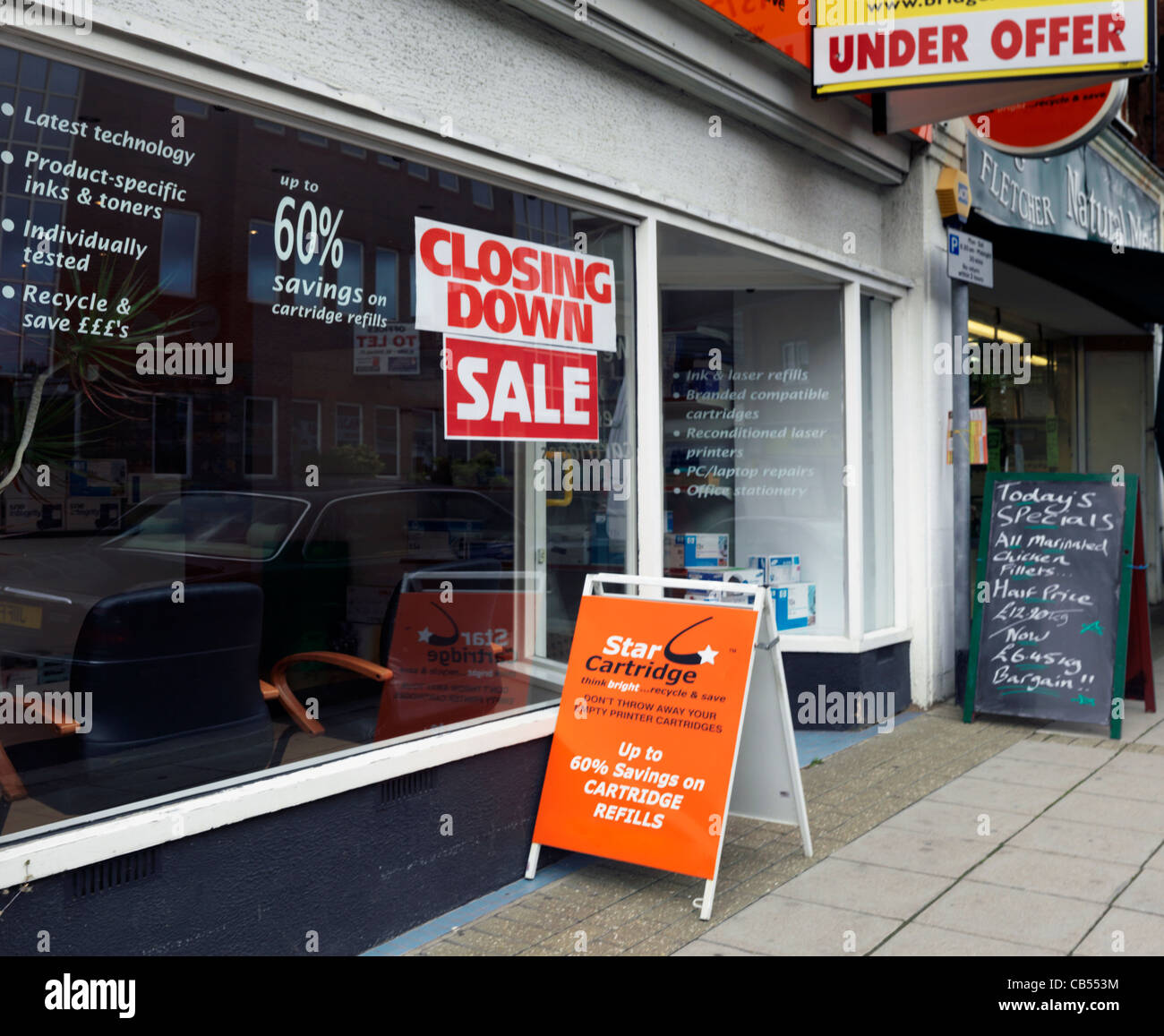 IT Shop Closing Down Epsom Surrey England Stock Photo - Alamy