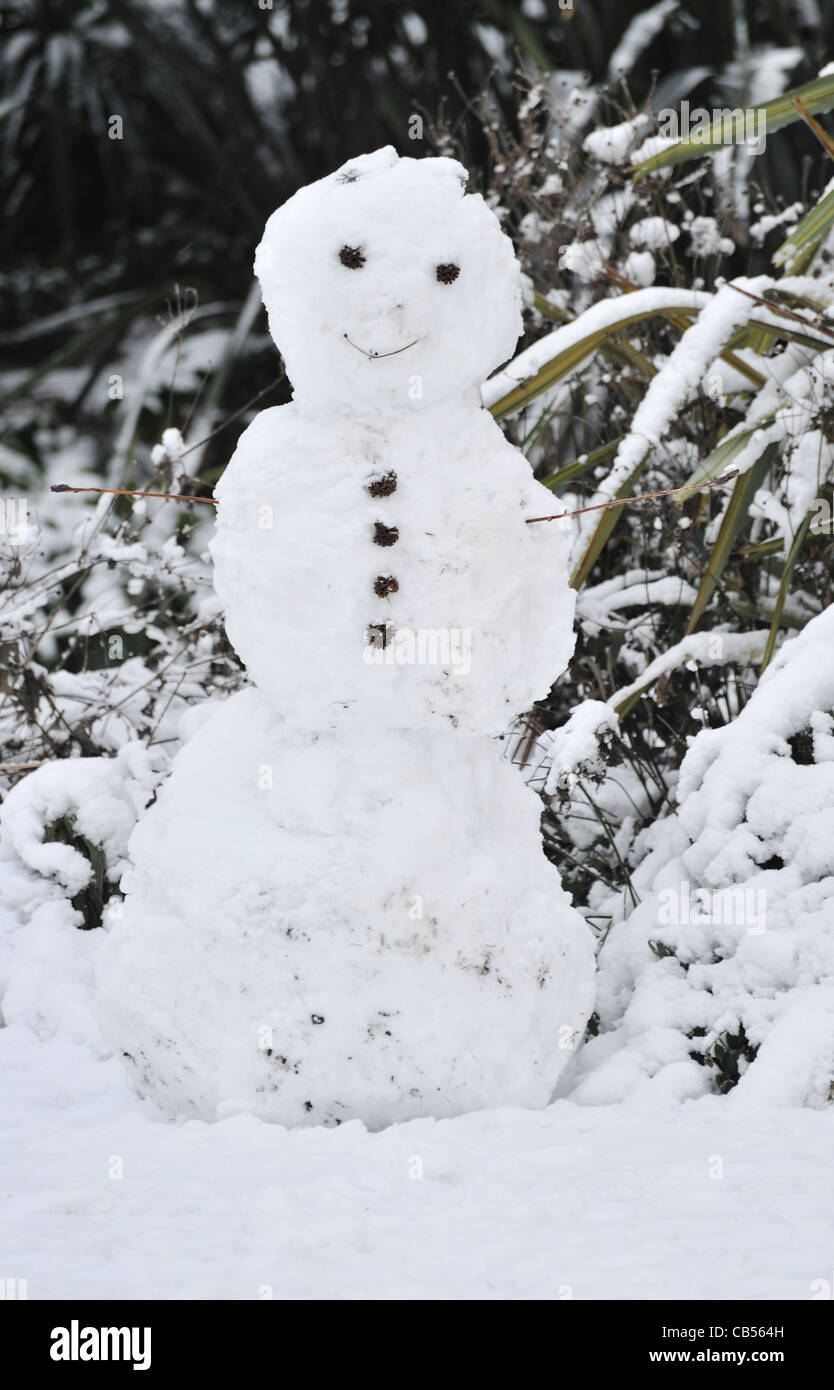 Regents park london snow hi-res stock photography and images - Alamy