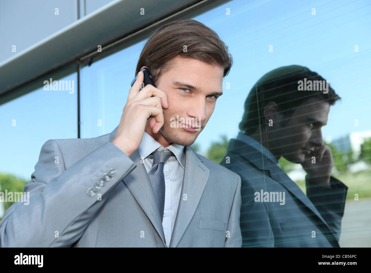 Knowing smirk hi-res stock photography and images - Alamy