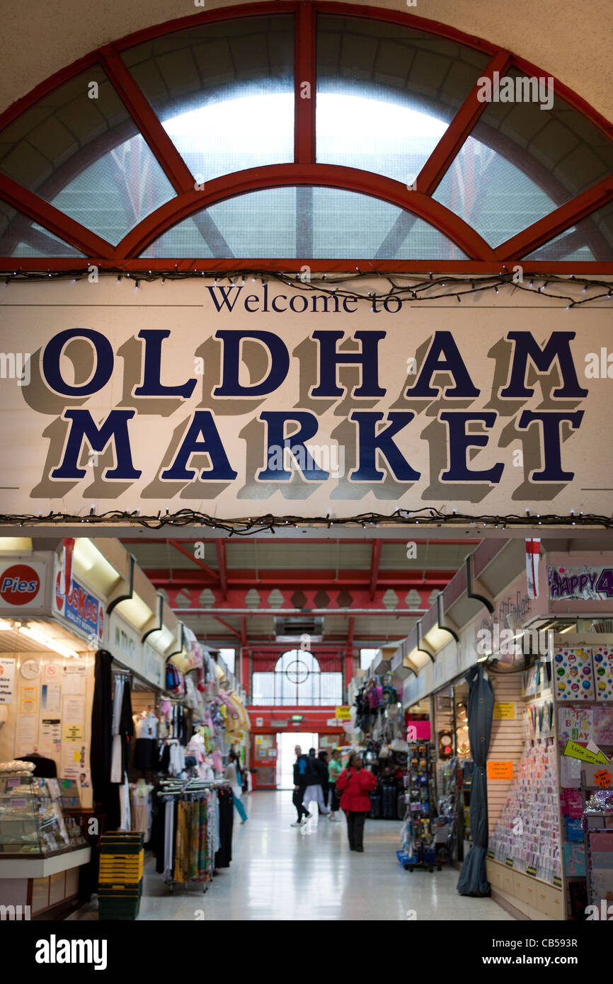 Shops oldham hi-res stock photography and images - Alamy