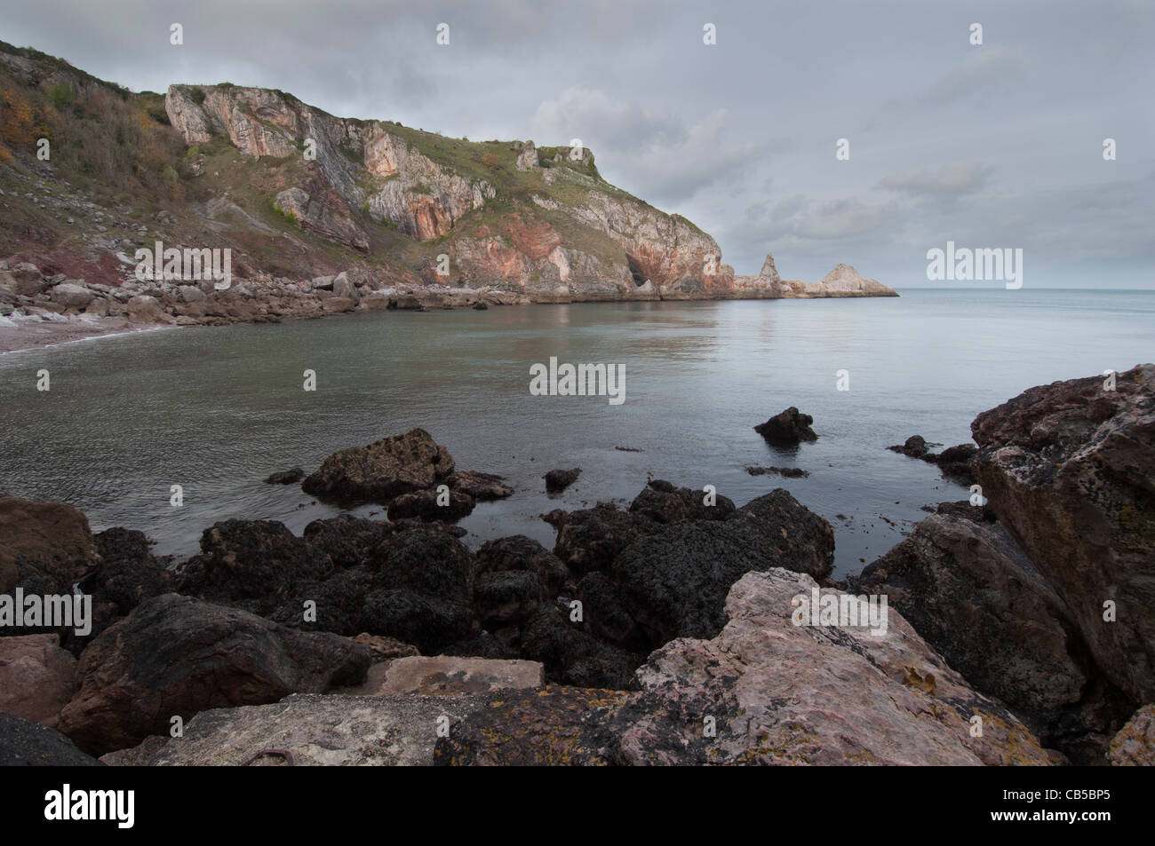 Anstey's Cove, a popular base for coastal walks Stock Photo - Alamy