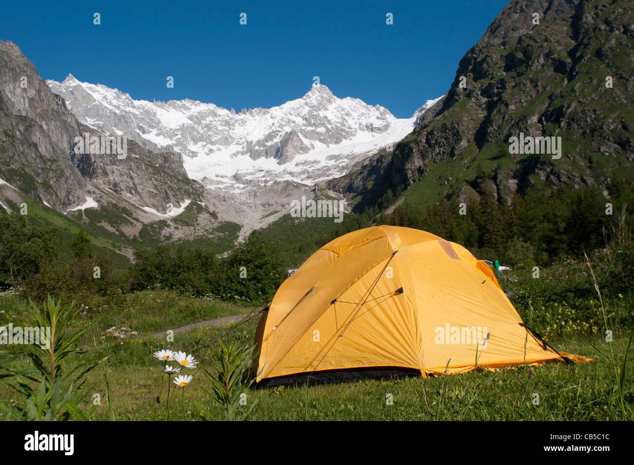 Camping in the Alps Stock Photo - Alamy
