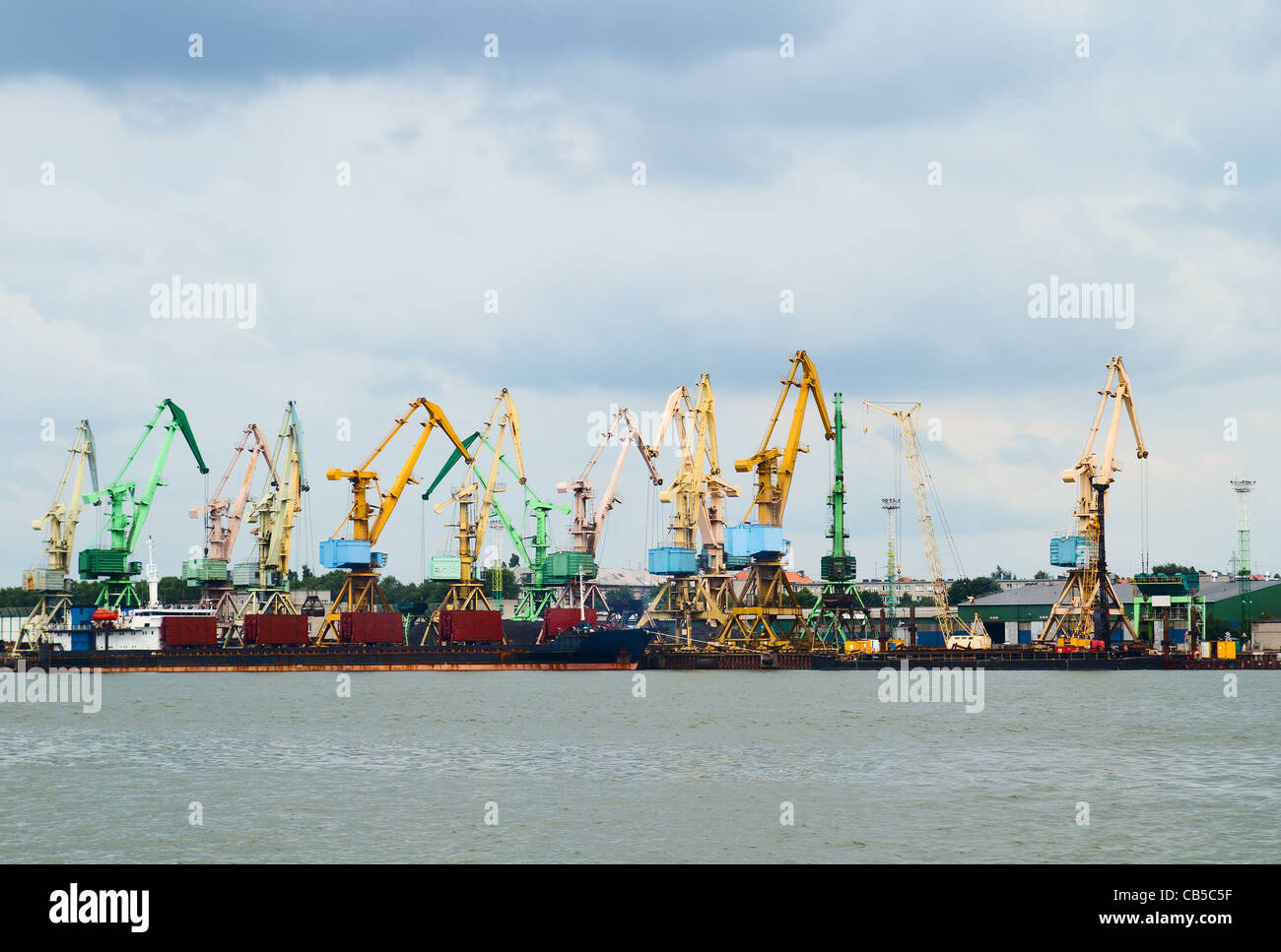 working cranes at port Stock Photo - Alamy