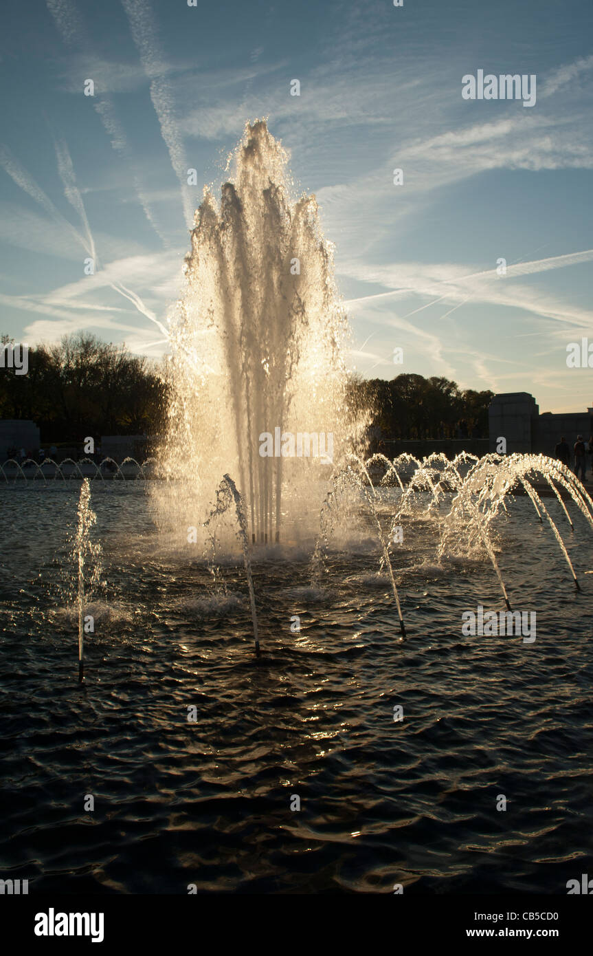 Fountains at war memorial Stock Photo - Alamy