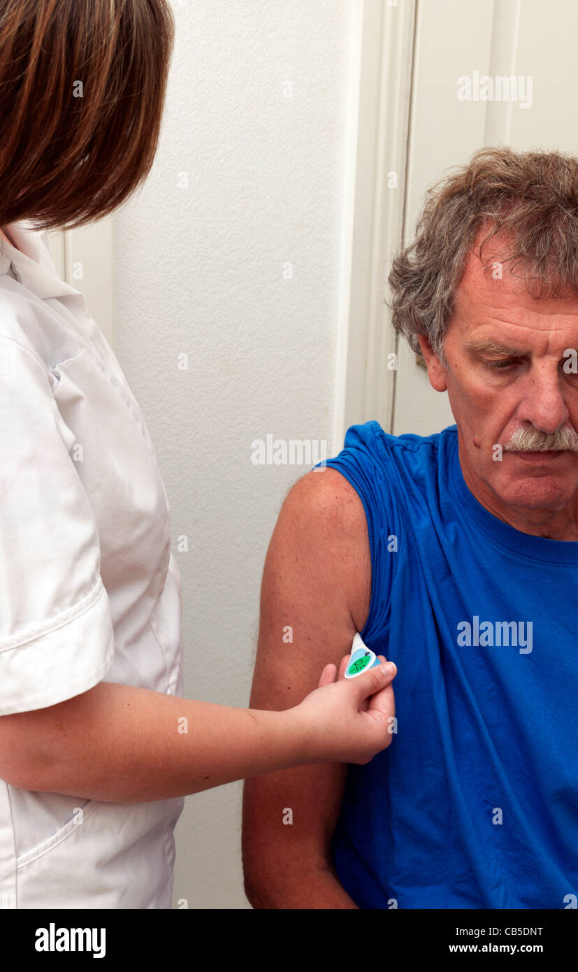 Digital thermometer hi-res stock photography and images - Alamy