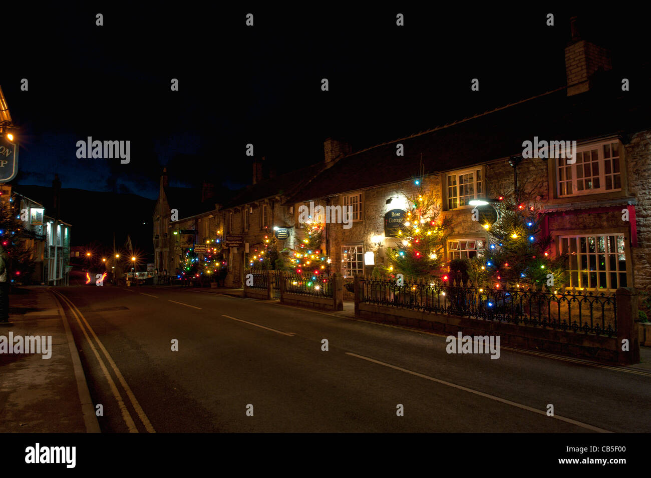 Castleton Derbyshire High Resolution Stock Photography and Images - Alamy