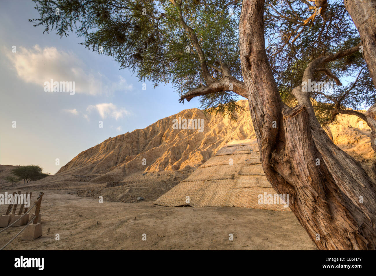 Ancient burial site at Sipan, peru Stock Photo - Alamy