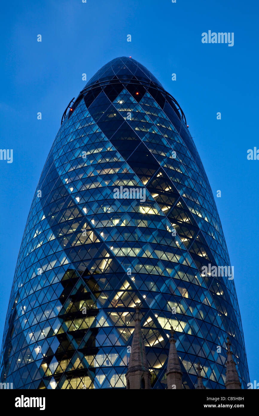 The Swiss Re Building (The Gherkin), London, England Stock Photo - Alamy The Swiss Re Building (The Gherkin), London, England Stock Photo - Alamy