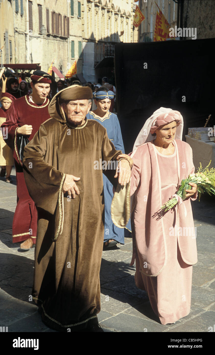 Italian renaissance festival hi-res stock photography and images - Alamy