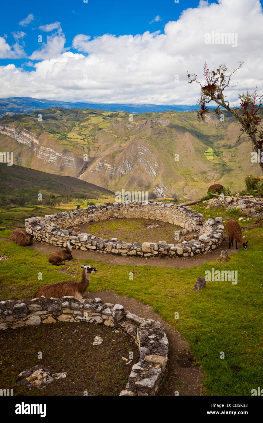 Fortress kuelap hi-res stock photography and images - Alamy