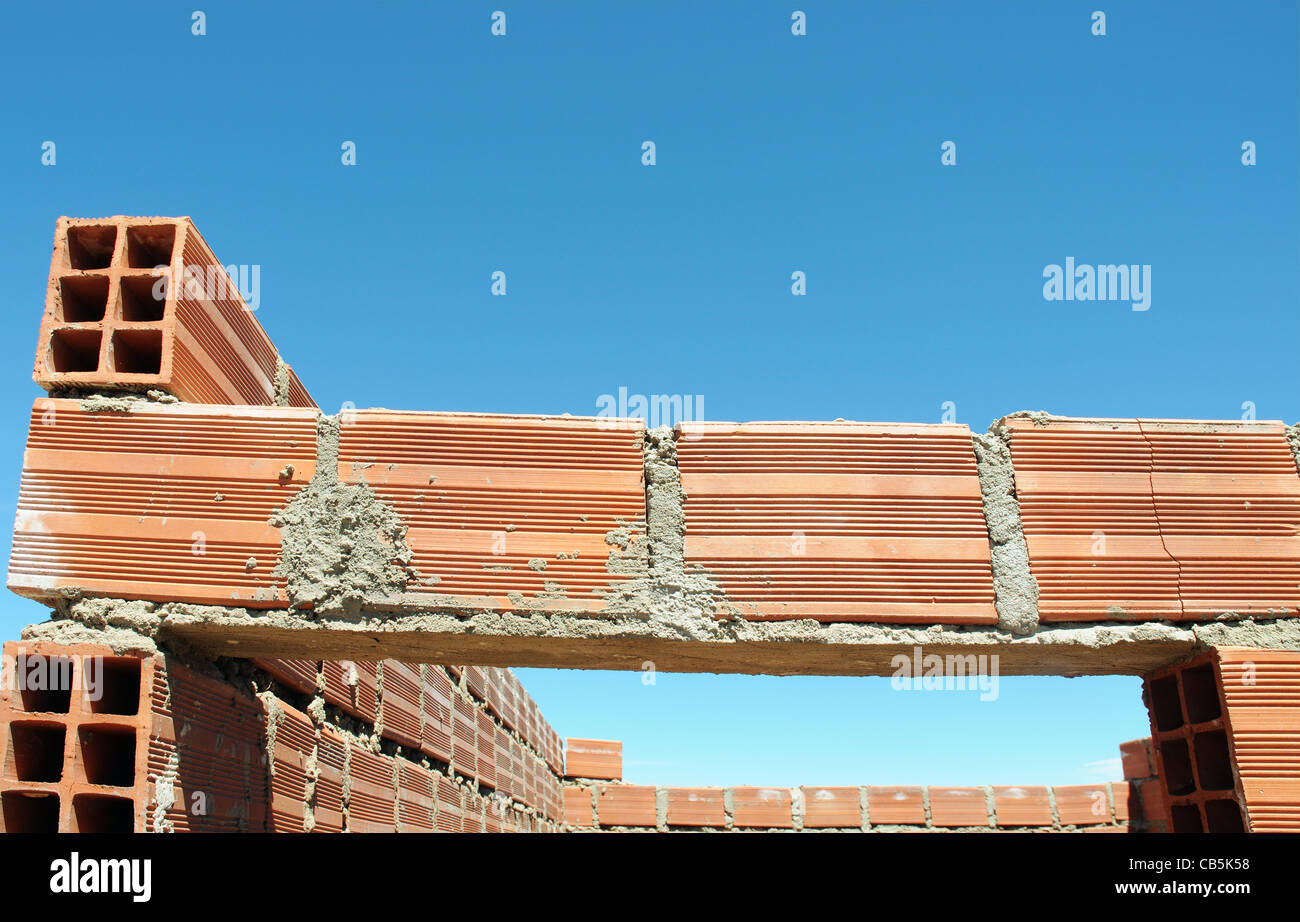 Terrible bricklaying - no lintel! Stock Photo - Alamy