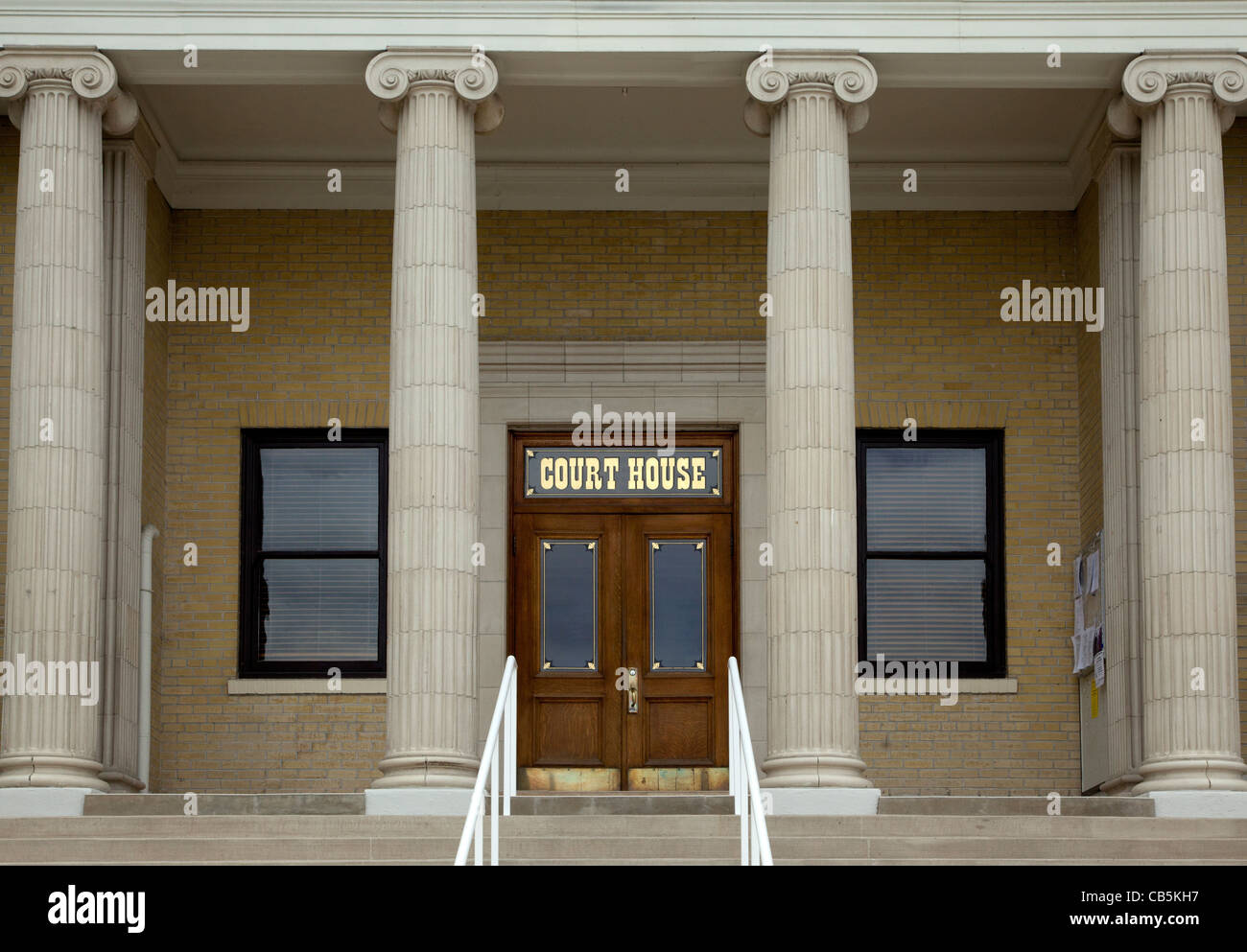 American courthouse hi-res stock photography and images - Alamy