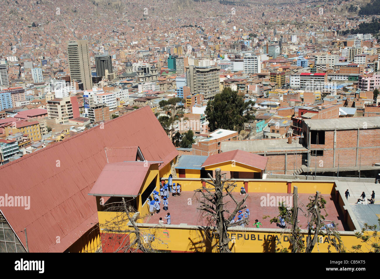 A view over La Paz, Bolivia from Killi Killi viewpoint Stock Photo - Alamy
