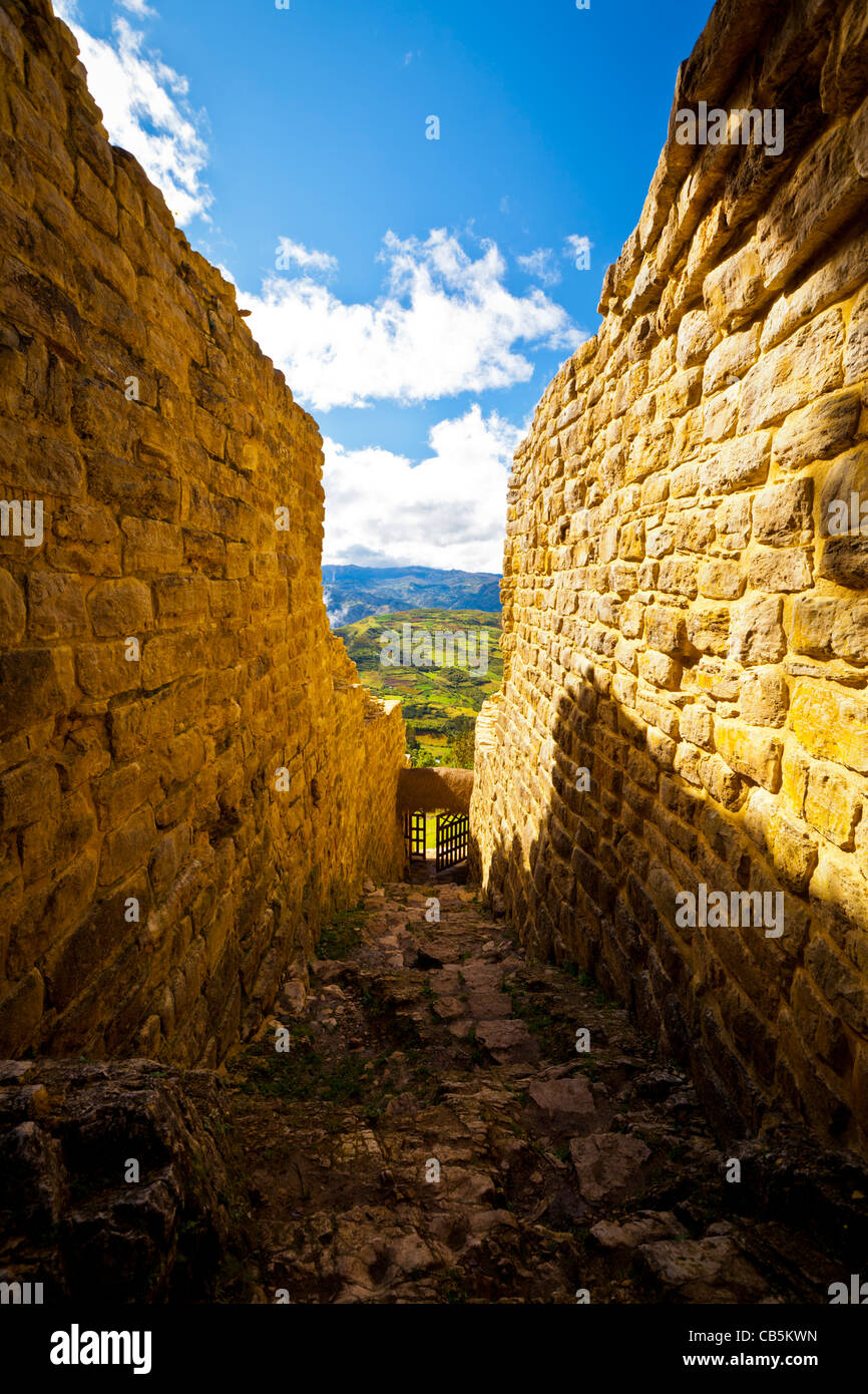 Kuélap peru hi-res stock photography and images - Alamy