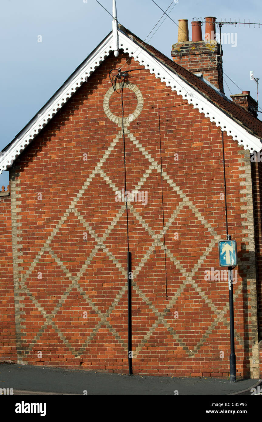 End of terrace house Stock Photo - Alamy