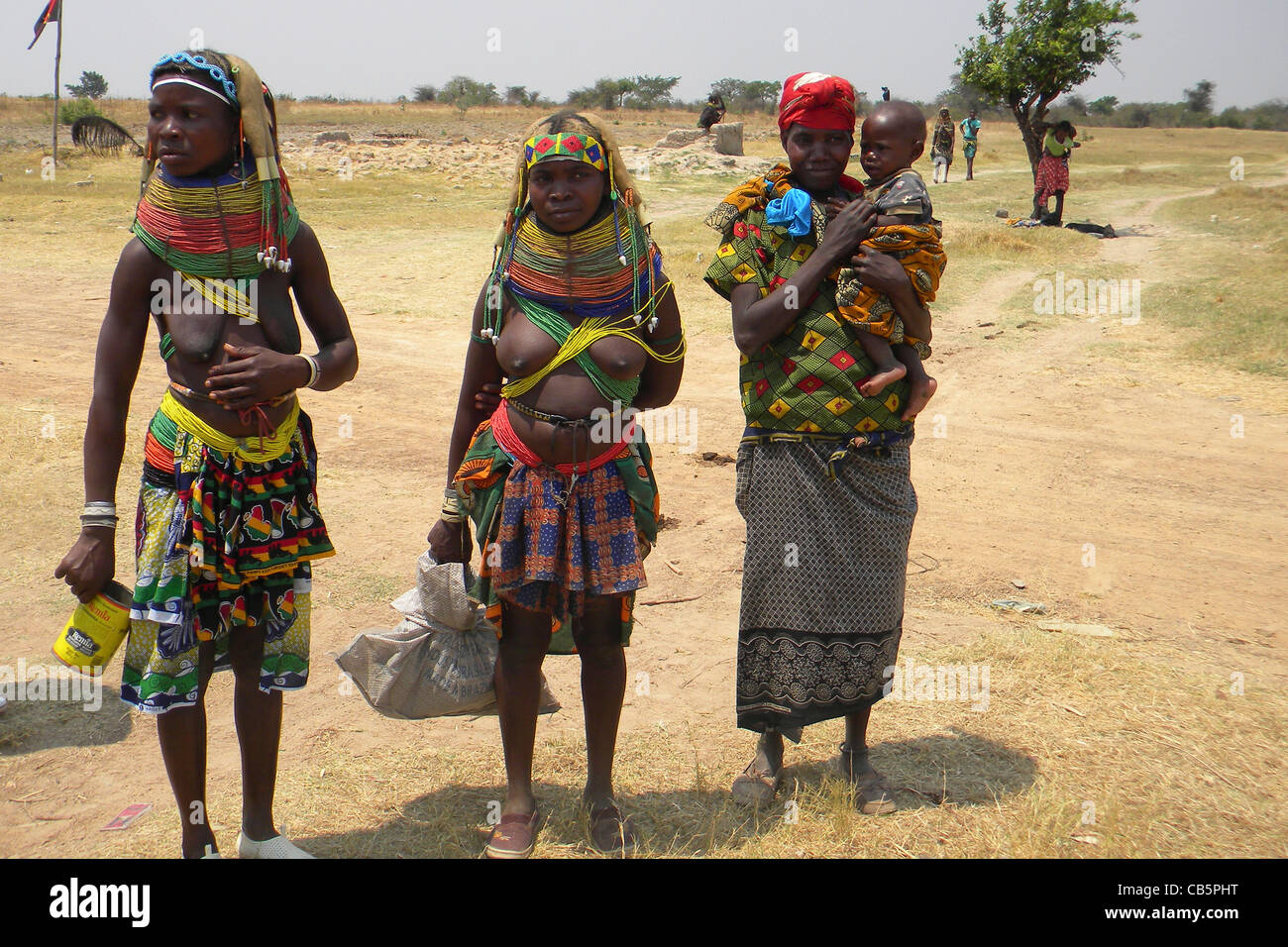 Mumuila tribe, Lubango, Angola Stock Photo - Alamy