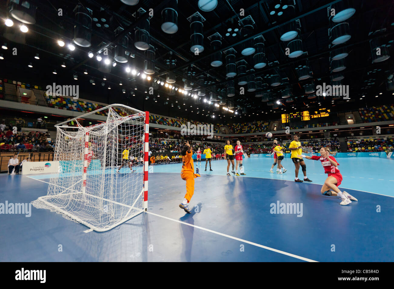 Handball women london cup hi-res stock photography and images - Alamy