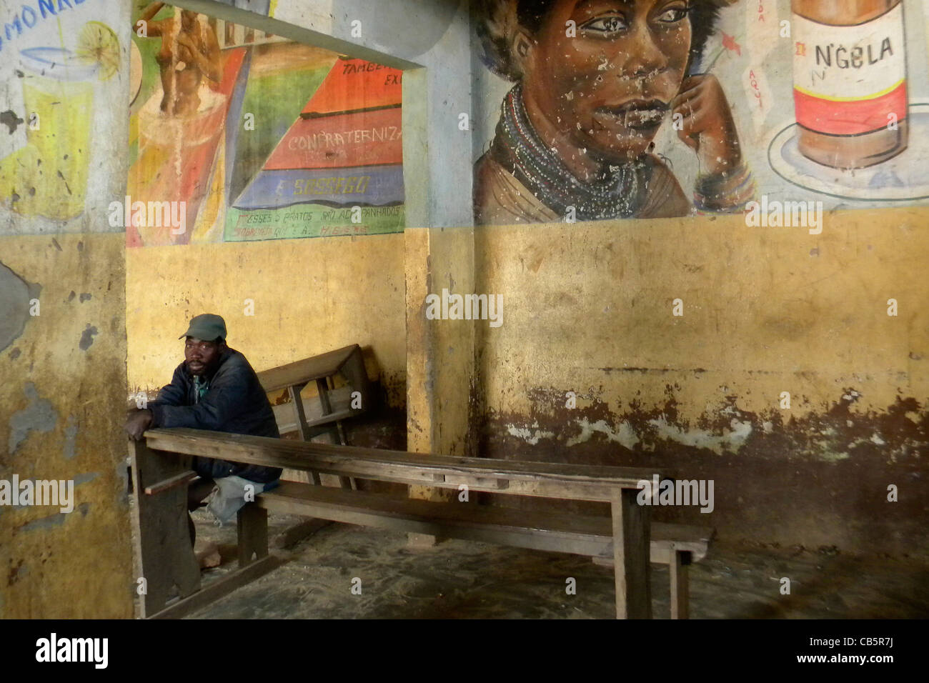 Mumuila tribe hi-res stock photography and images - Alamy