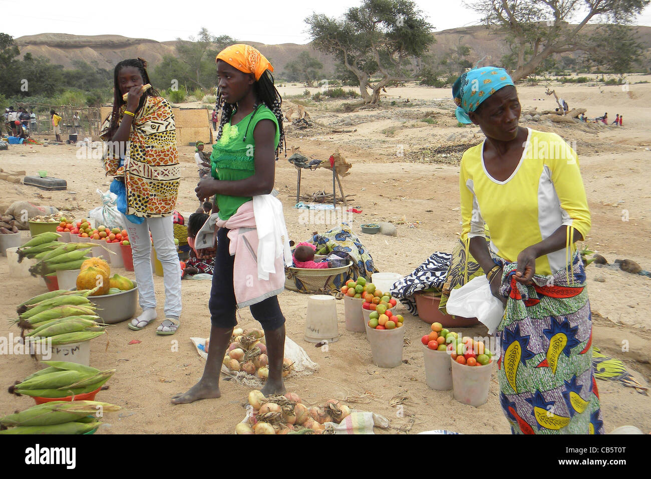 Local market, Mocamedes, Angola Stock Photo - Alamy