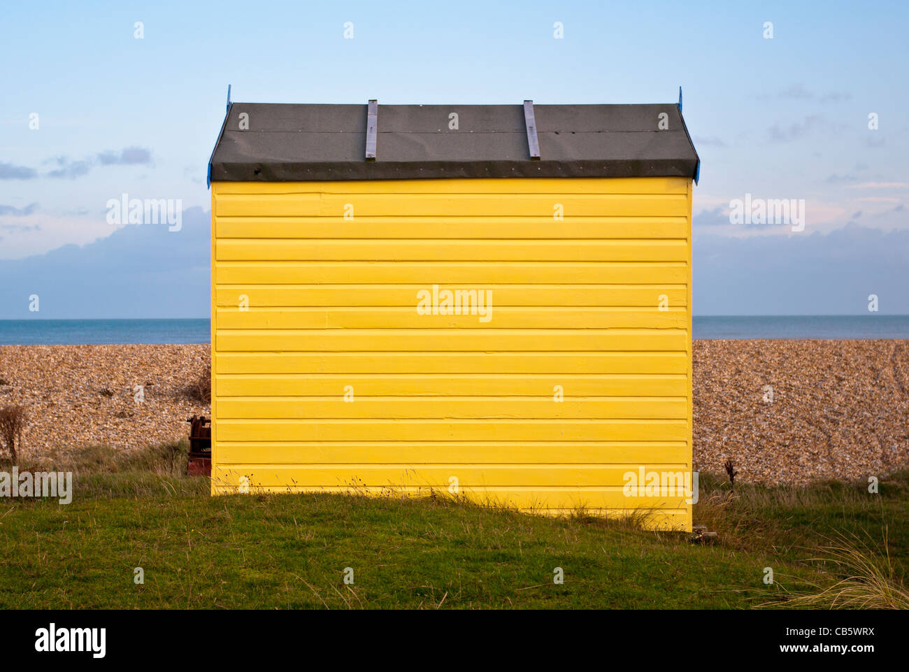 Wooden beach hut hi-res stock photography and images - Alamy