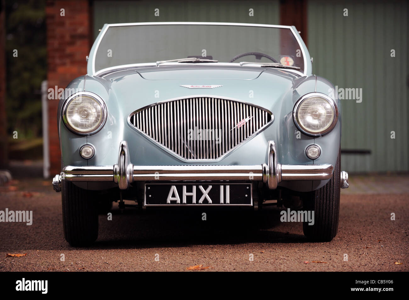 Austin healey 100 hi-res stock photography and images - Alamy