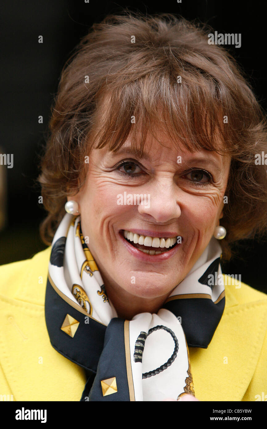 Esther rantzen hi-res stock photography and images - Alamy