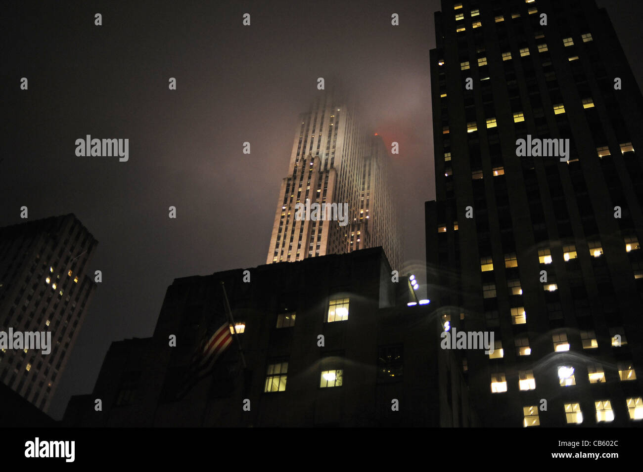 Rockefeller building at night hi-res stock photography and images - Alamy