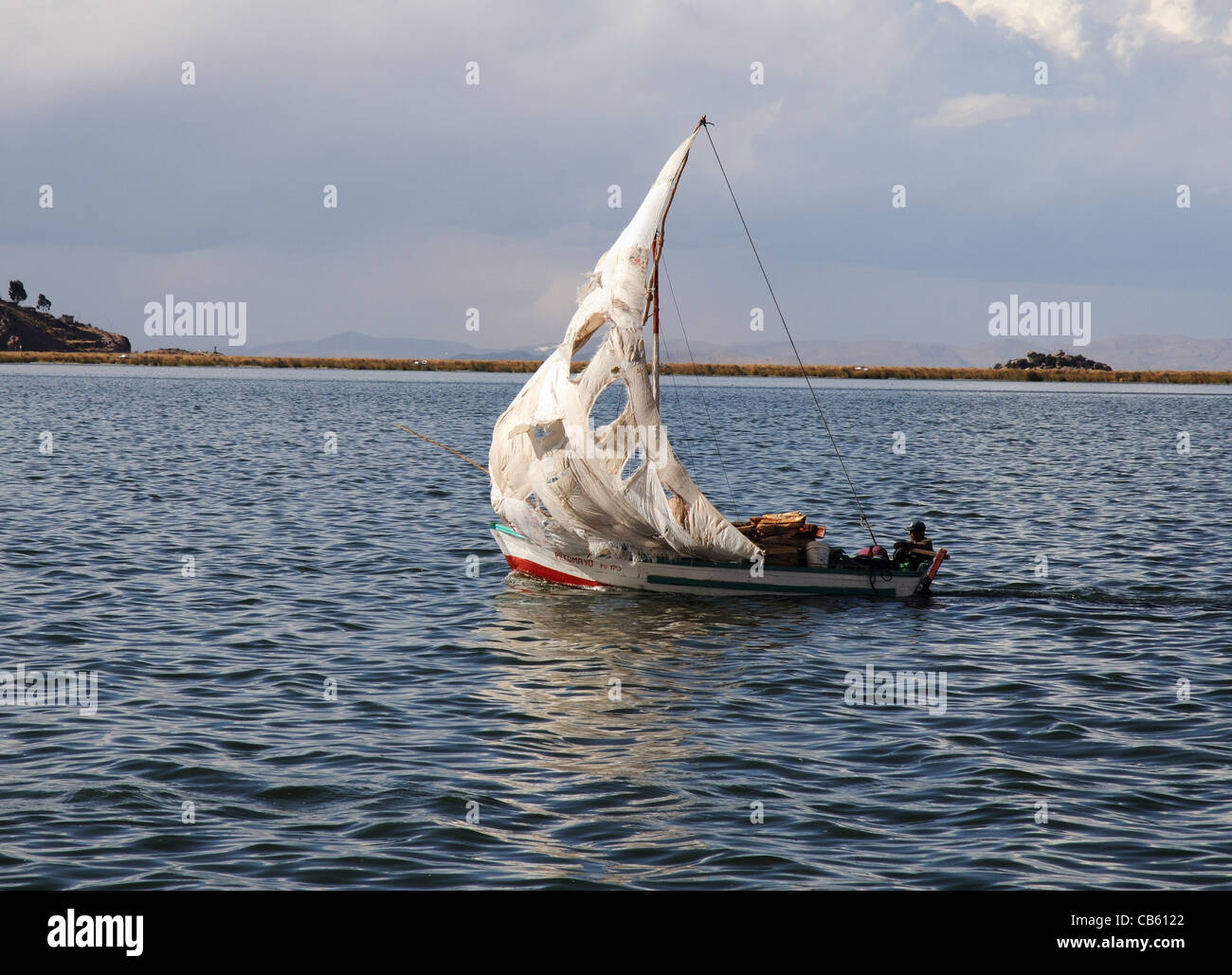 Torn sail hi-res stock photography and images - Alamy