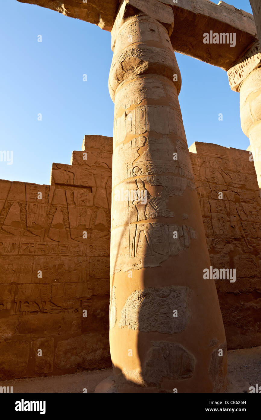 Inside view of Luxor temple at dawn Stock Photo - Alamy