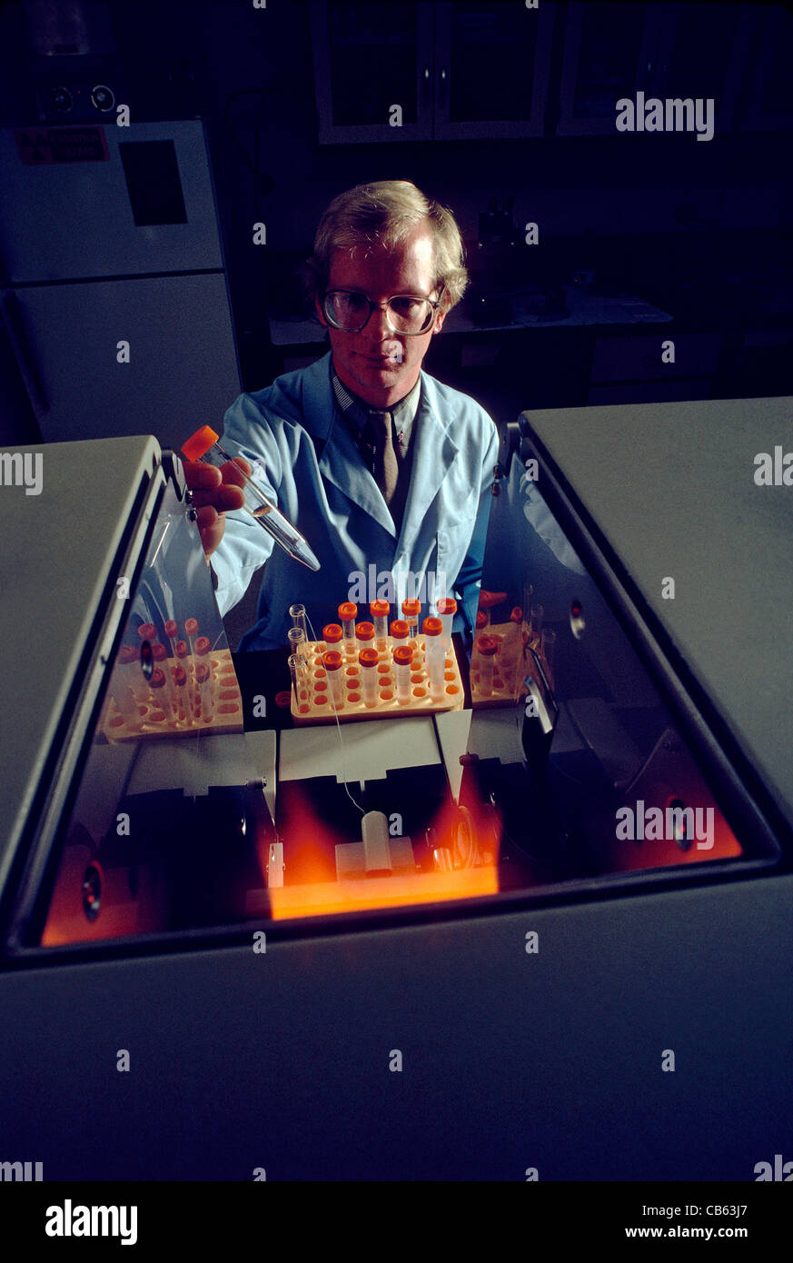 Lab based tests hi-res stock photography and images - Alamy