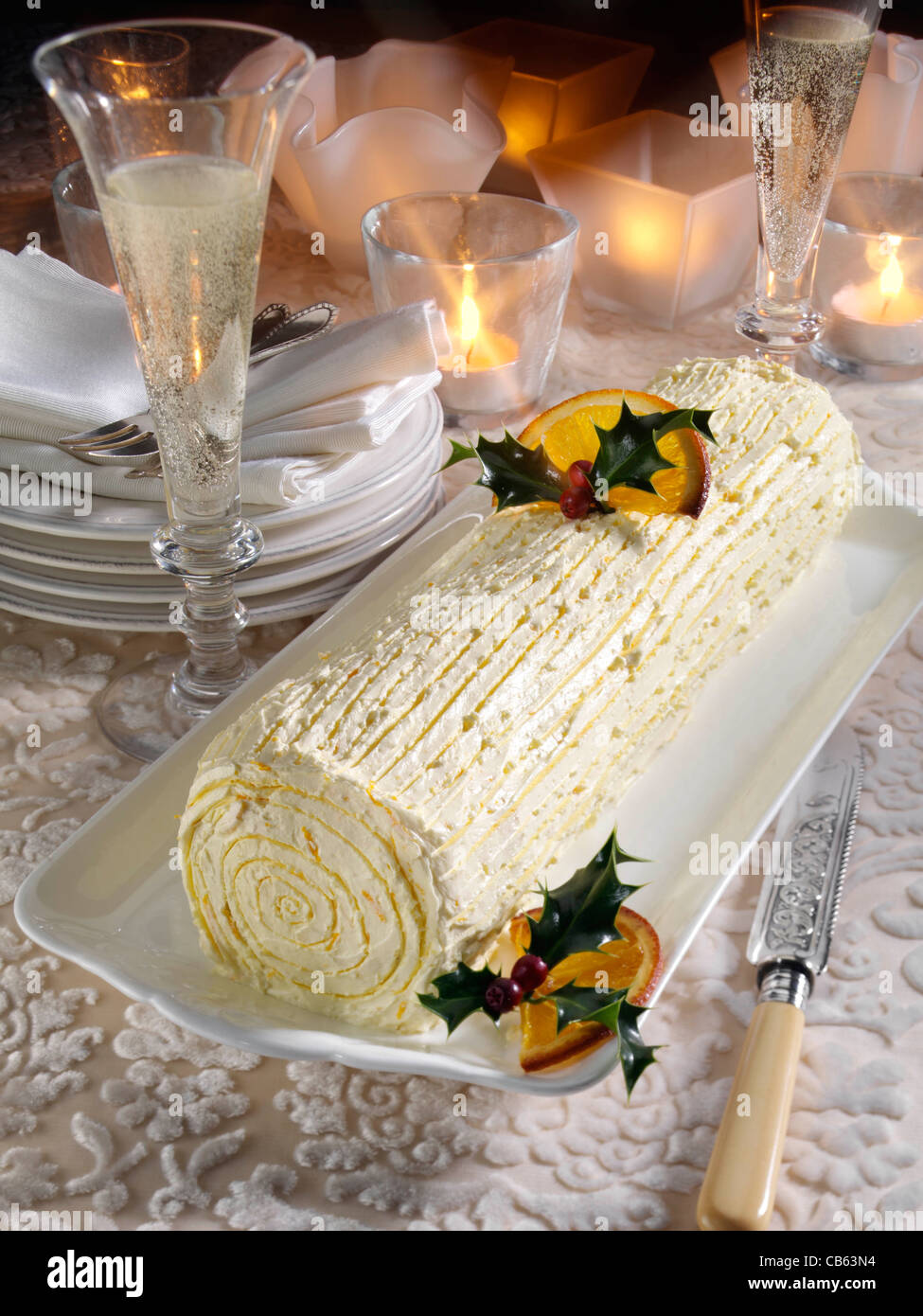 Buche de Noel French Christmas log cake Stock Photo - Alamy