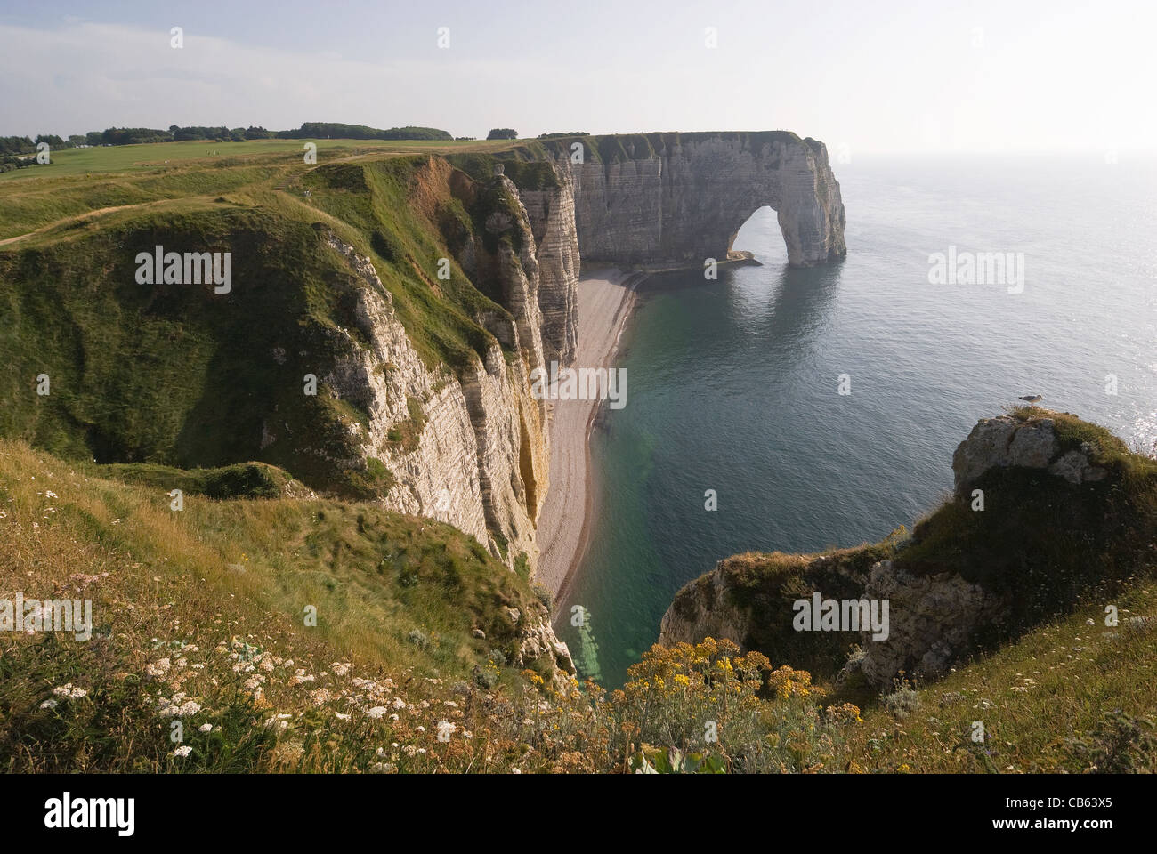 Manneporte etretat monet hi-res stock photography and images - Alamy