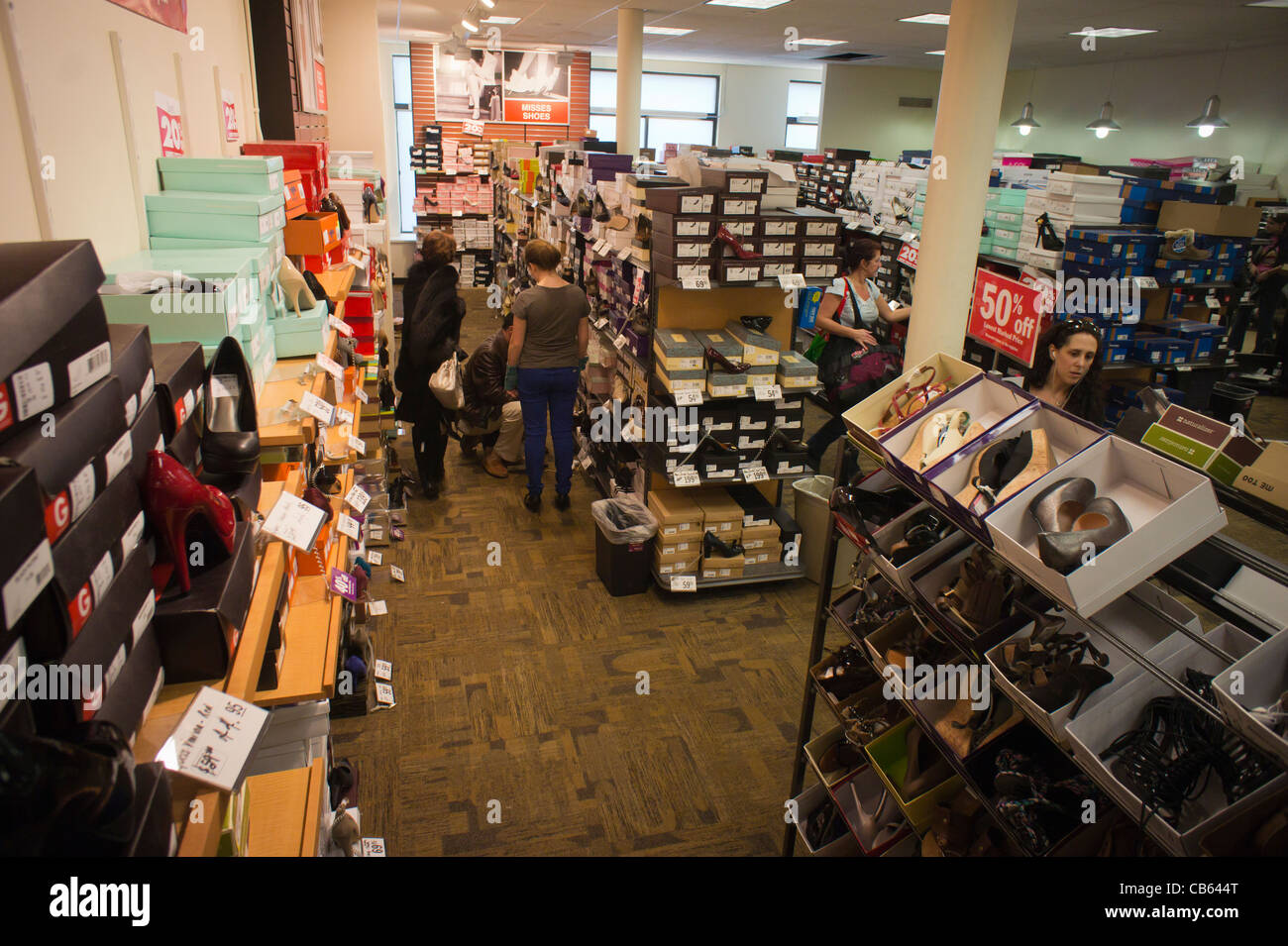 Liquidation sales of the combination Syms and Filene's Basement stores ...