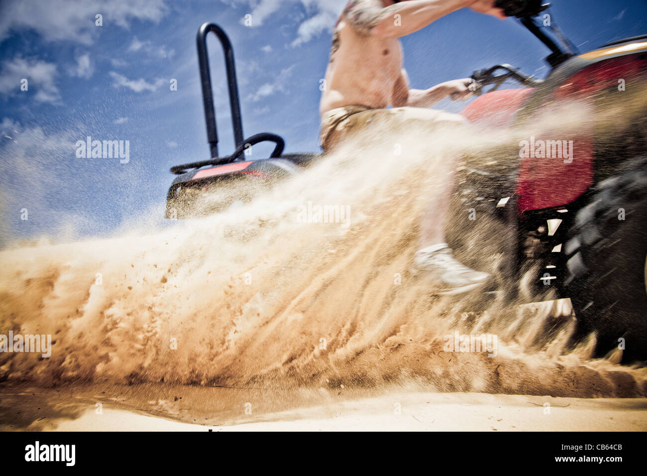 Quad bike beach hi-res stock photography and images - Alamy