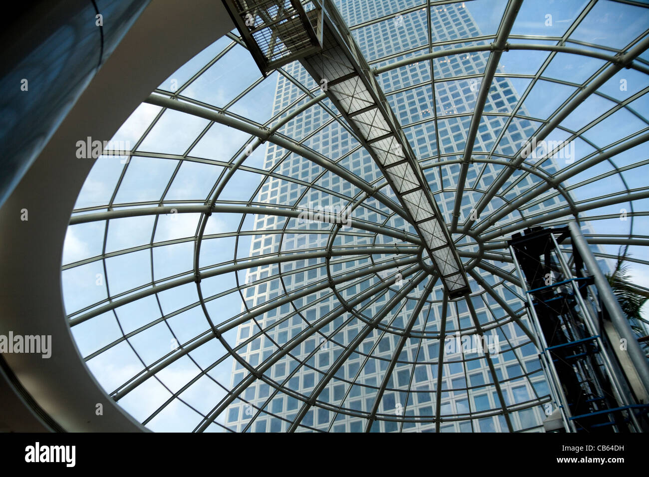 Cupola windows hi-res stock photography and images - Alamy