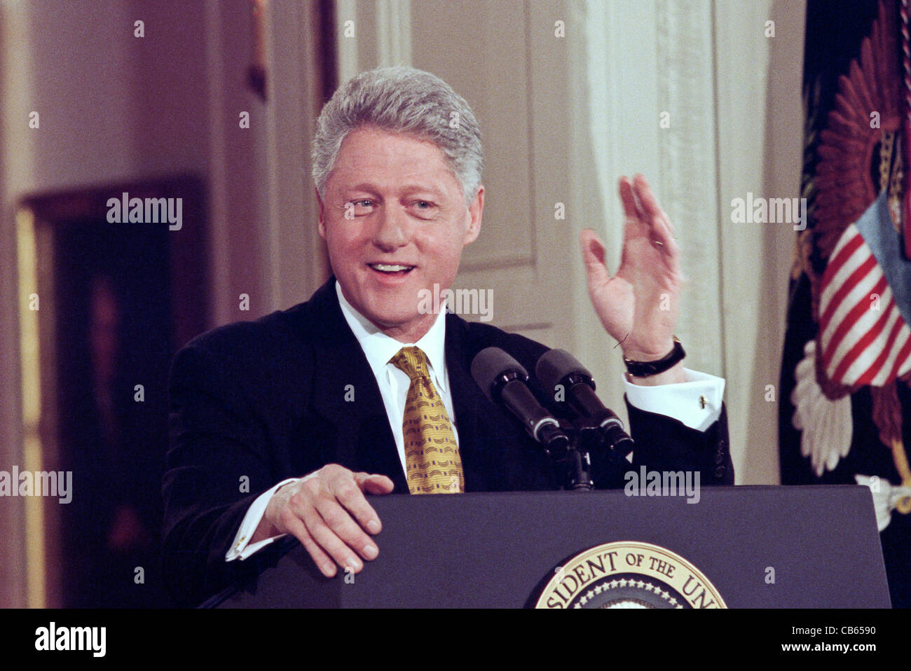 Bill clinton smiling hi-res stock photography and images - Alamy