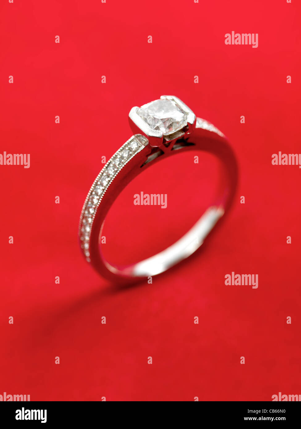 A close up shot of an engagement ring Stock Photo - Alamy