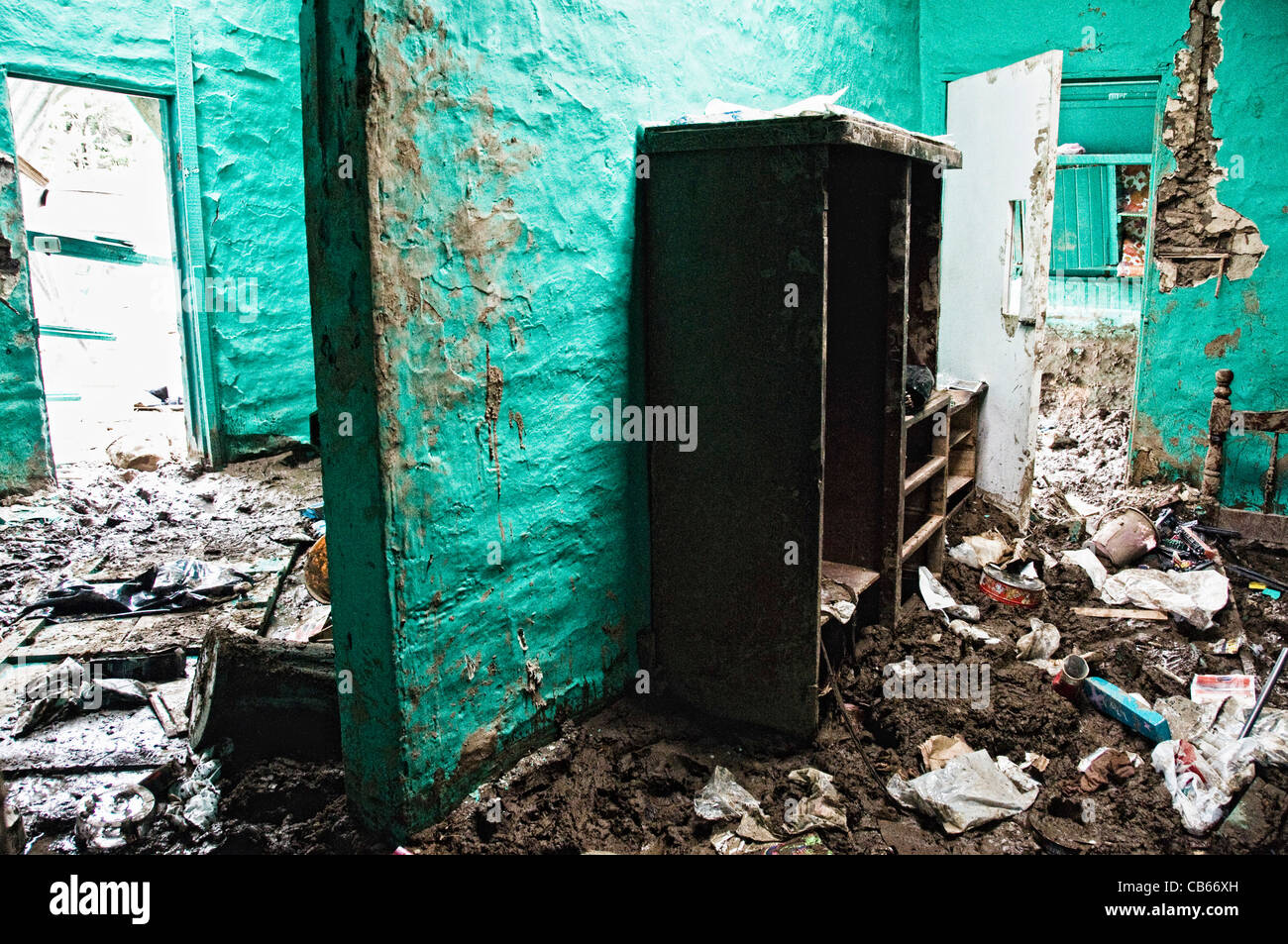 Landslides following heavy rains in San Antonio de Escazú Central ...