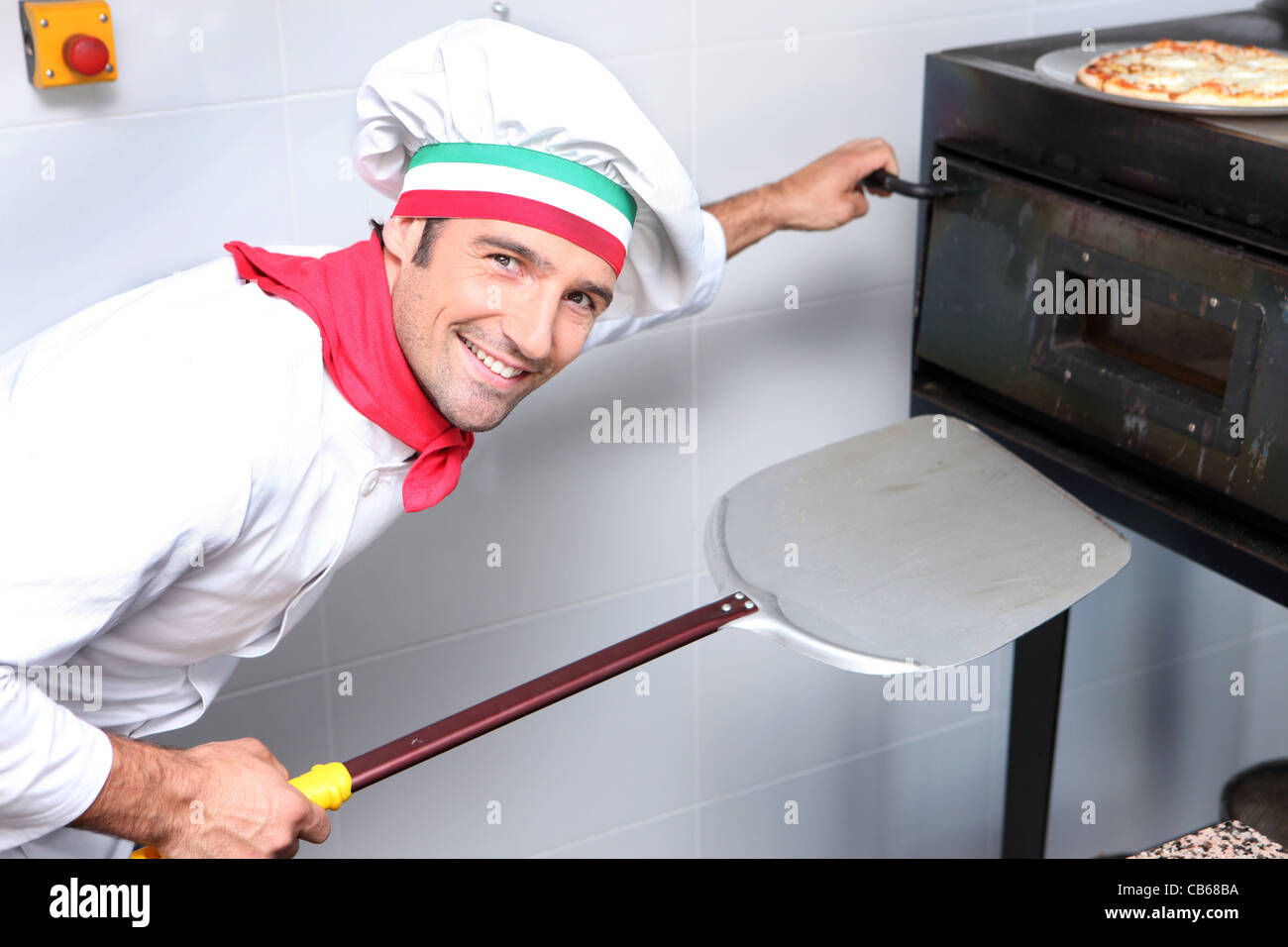 pizza maker at work Stock Photo - Alamy