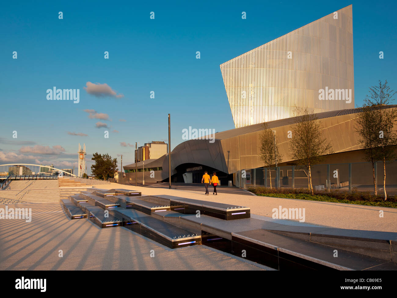 Public realm lighting hi-res stock photography and images - Alamy