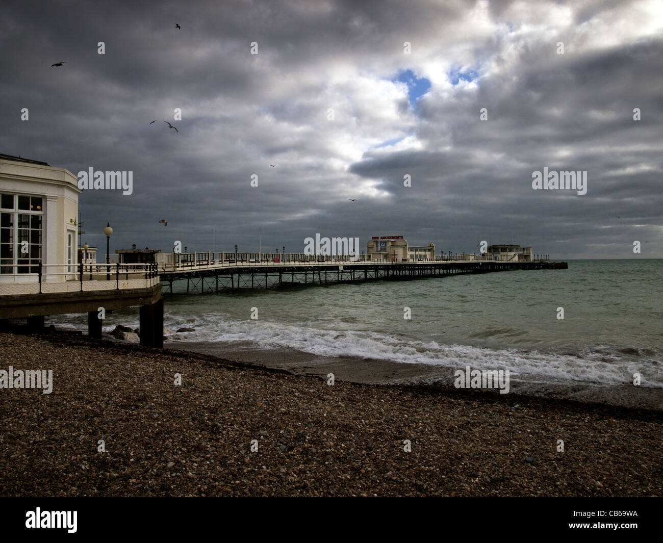 Worthing Pier, Worthing, West Sussex, England Stock Photo - Alamy