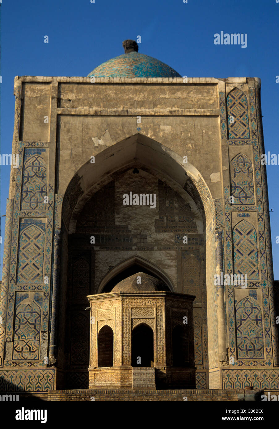 Kalyan Mosque (Maedjid-i kalyan) facade before restoration, 16th ...