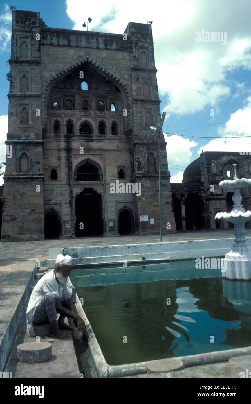 Ablutions pond of the Atila Masjid, 15th century Mughal mosque in ...